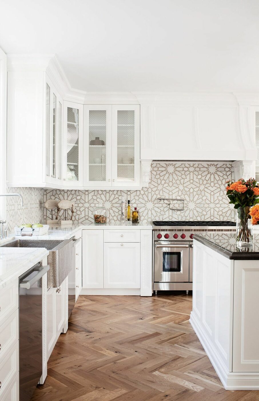 18 Unique Kitchen Backsplash Design Ideas